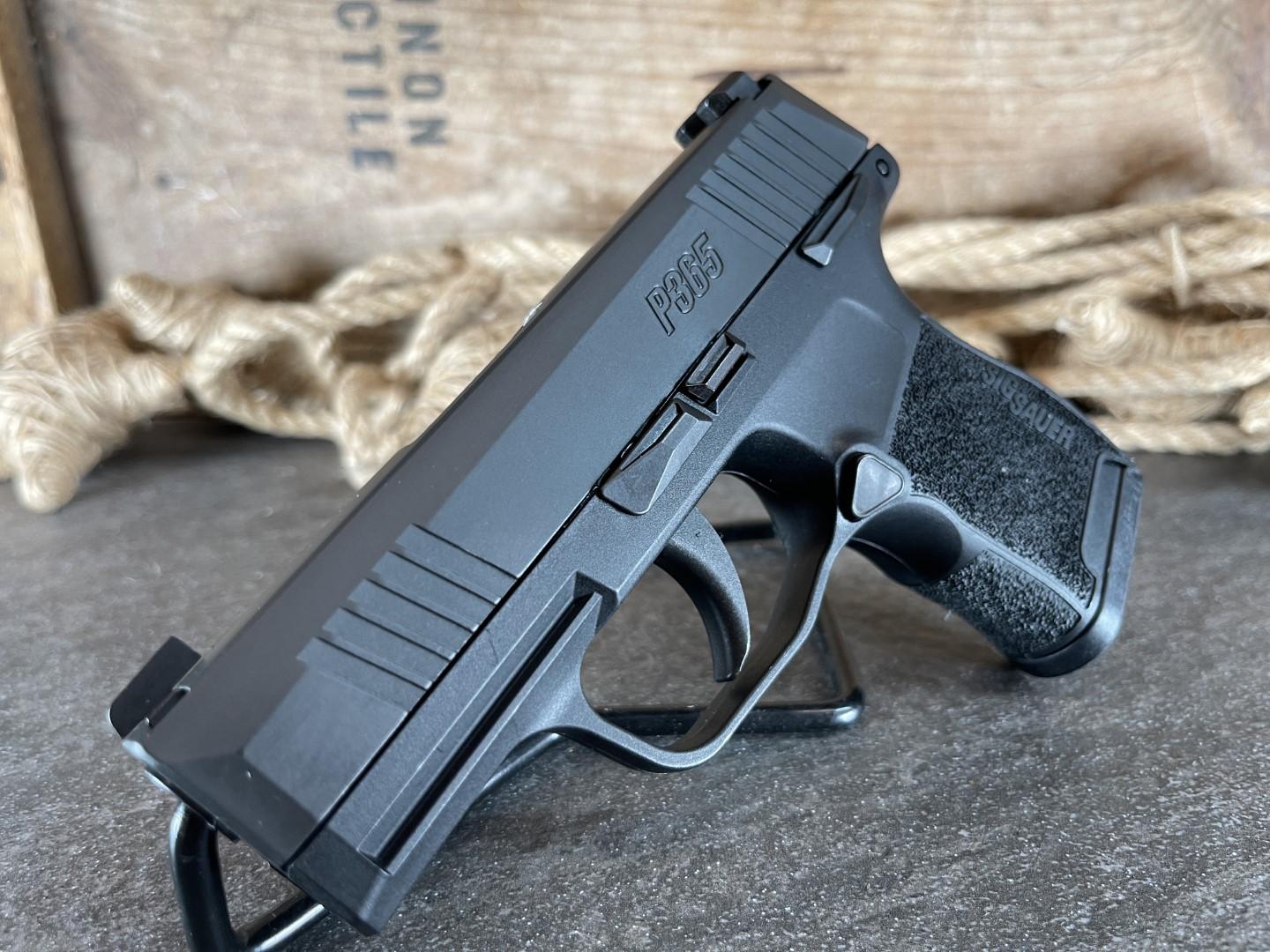 Sig Sauer P365 Micro Compact 3.1" 9mm, in original case - Pre-Owned ...