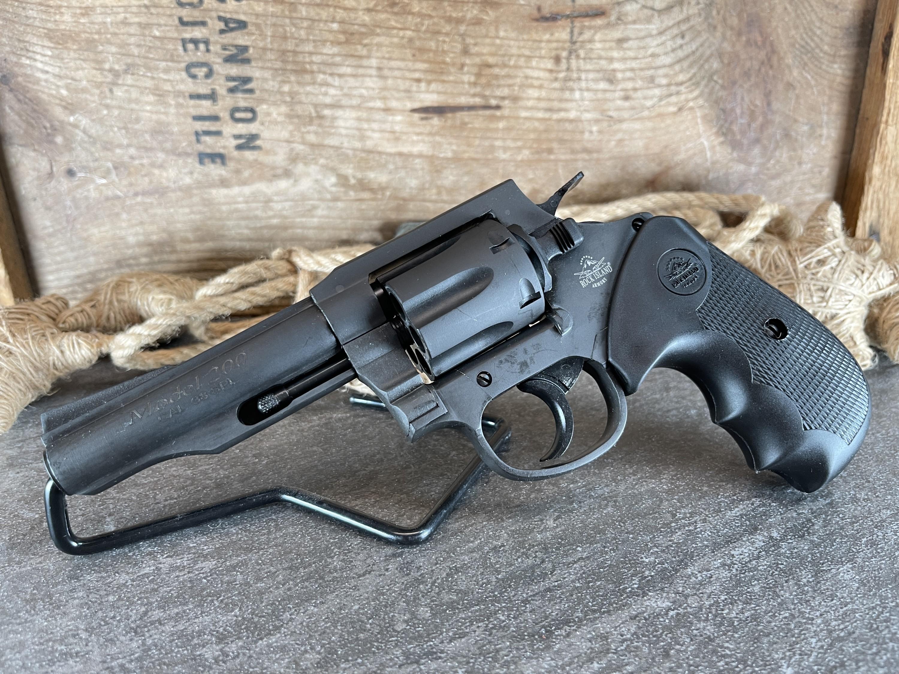 Rock Island Model 200 4” .38 Special, in original case - Pre-Owned ...