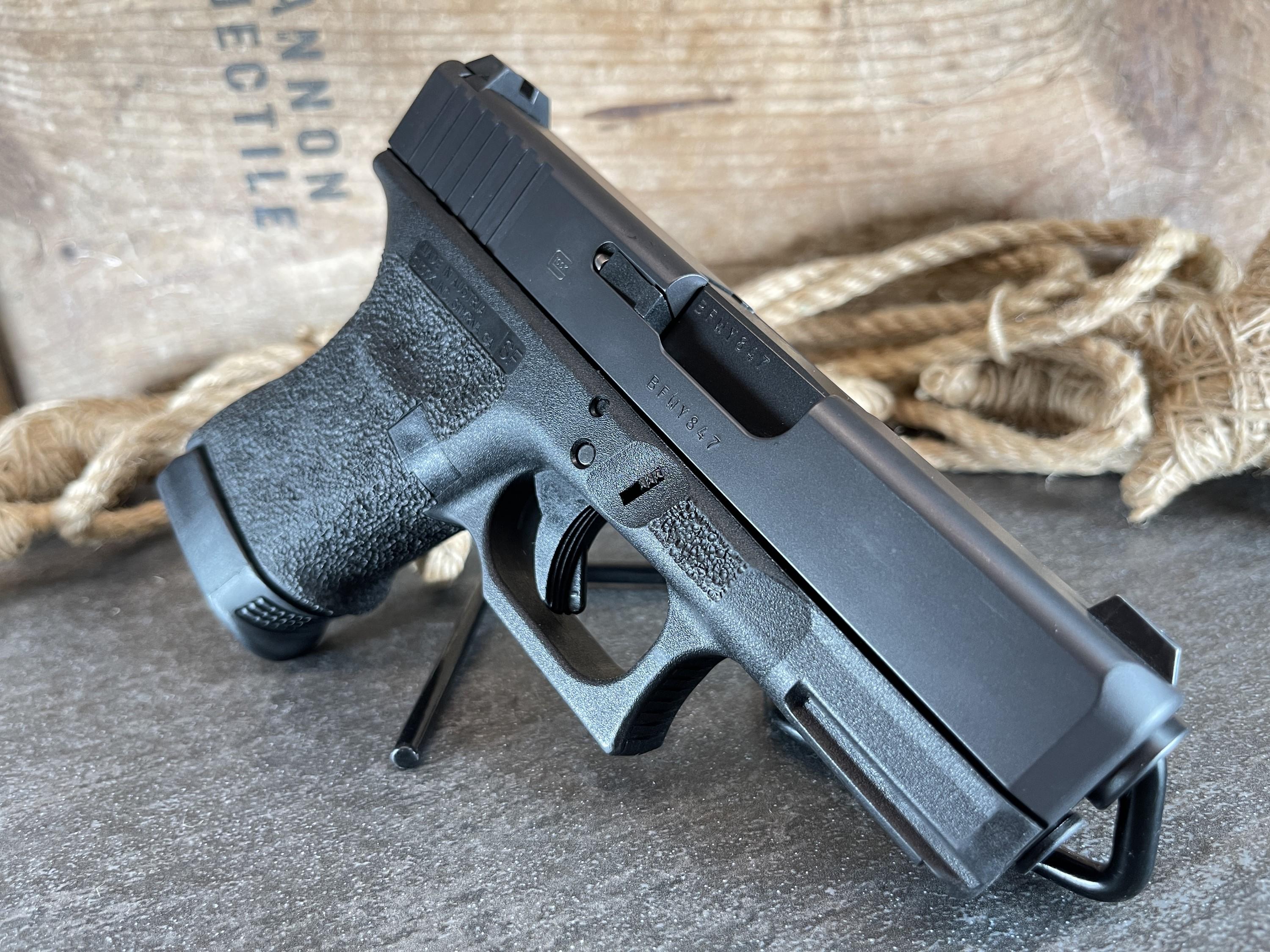 Glock 30S 3.8” .45ACP, in original case - Pre-Owned - harveysauctions.com