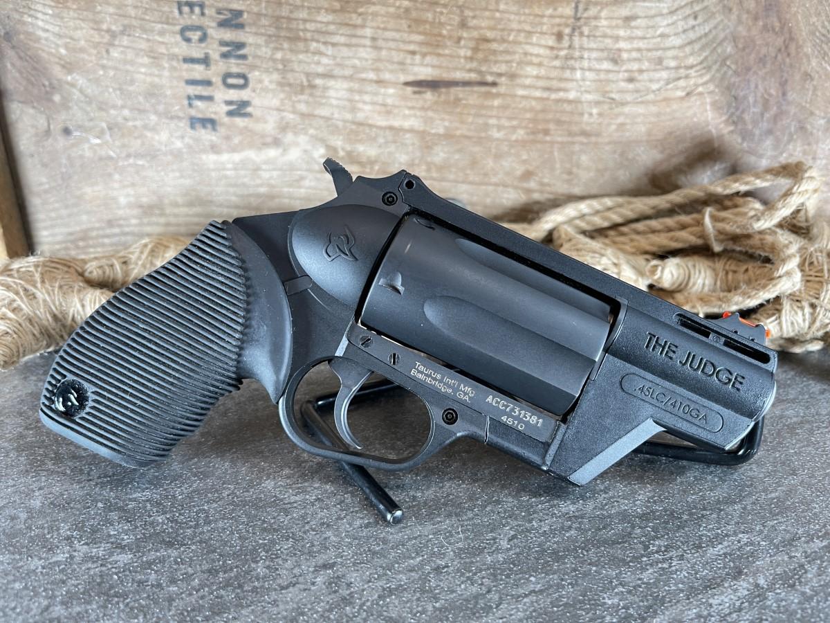 Taurus Judge Public Defender 2.5” .45LC/.410GA, in original box - Pre ...