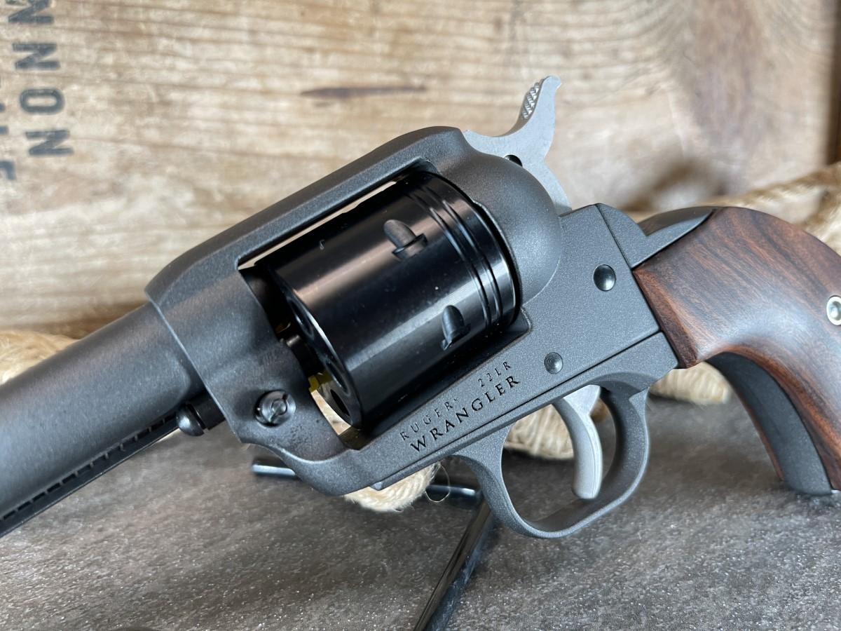 Ruger Wrangler Birdshead 3.75” .22LR w/ DeSantis Holster - NEW ...