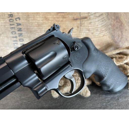 Smith & Wesson Model 629 Stealth Hunter 7.5” .44MAG - NEW ...