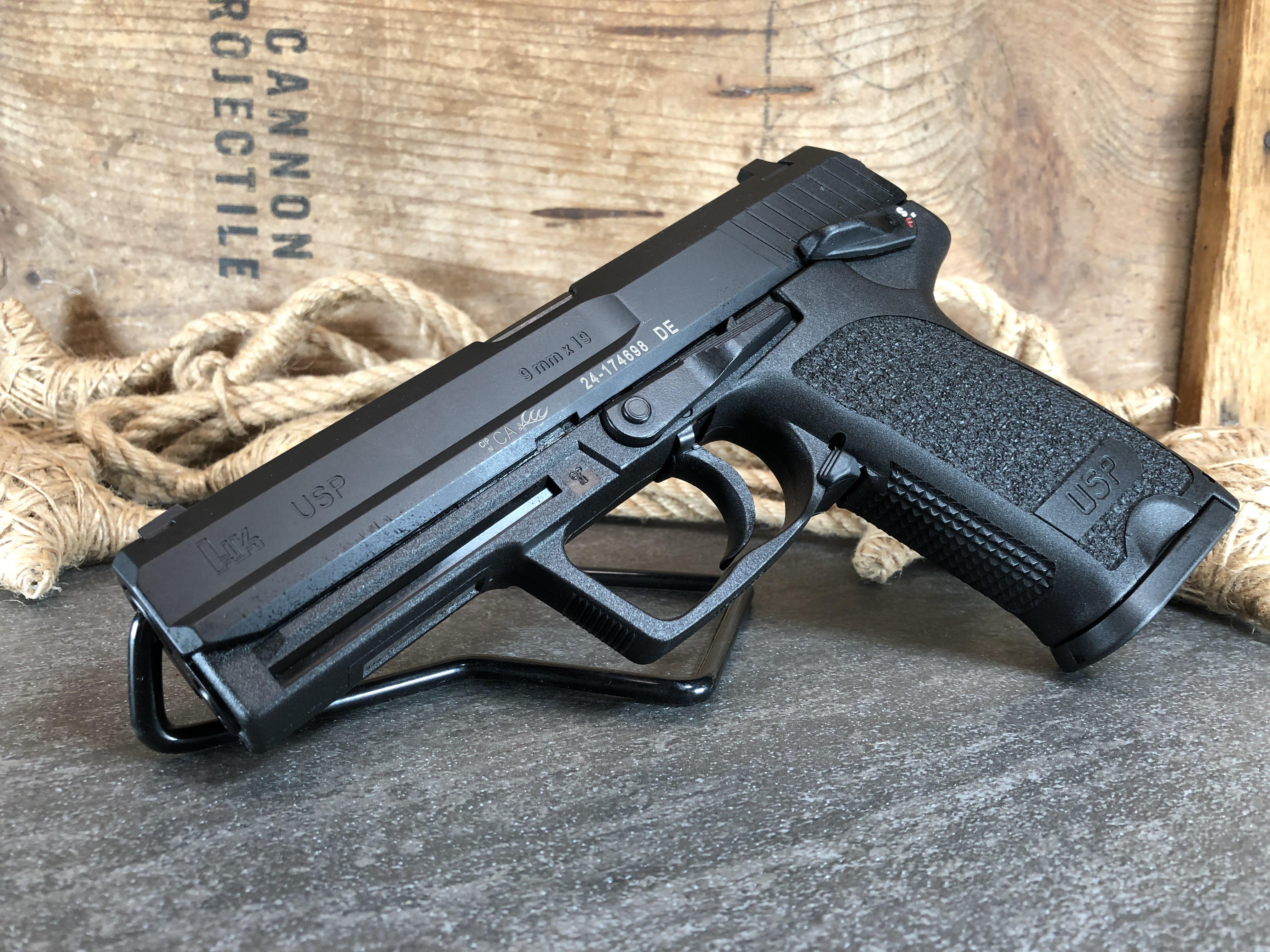 New Heckler & Koch Usp9 9mm - harveysauctions.com