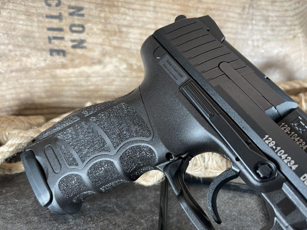 Heckler & Koch P30 V3 4.45” 9mm - NEW! - harveysauctions.com