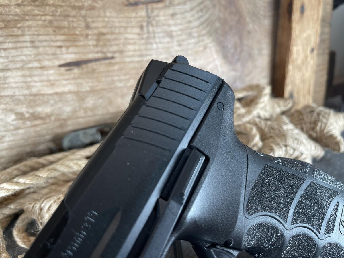 Heckler & Koch P30 V3 4.45” 9mm - NEW! - harveysauctions.com