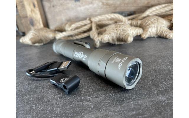 Surefire M640DF Scout Pro LED Flashlight - Pre-Owned - harveysauctions.com