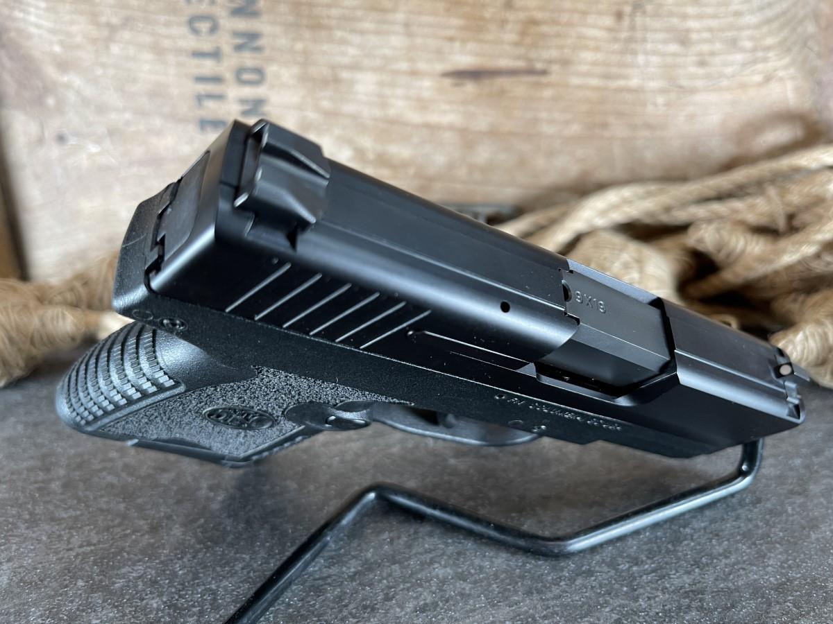 FNH FN 503 3.1" 9mm, in soft case - Pre-Owned - harveysauctions.com