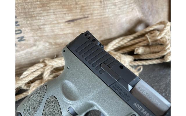 Taurus G2C 3.2" .40S&W - NEW! - harveysauctions.com