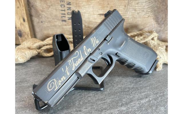 Glock 17 Gen 3 "Don't Tread On Me" 9mm - NEW! - harveysauctions.com