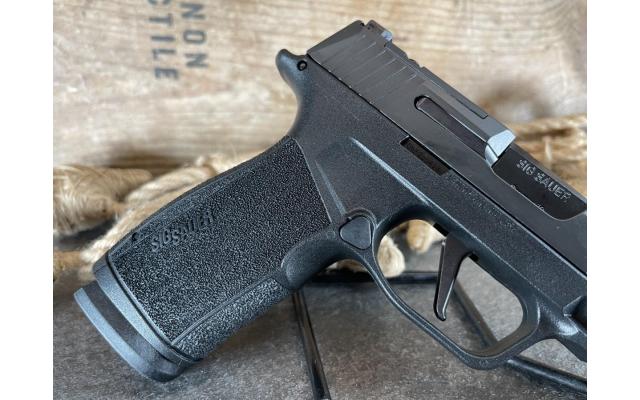 Pair of Consecutive Serialized Sig Sauer P365 X-Macro 9mm - NEW ...