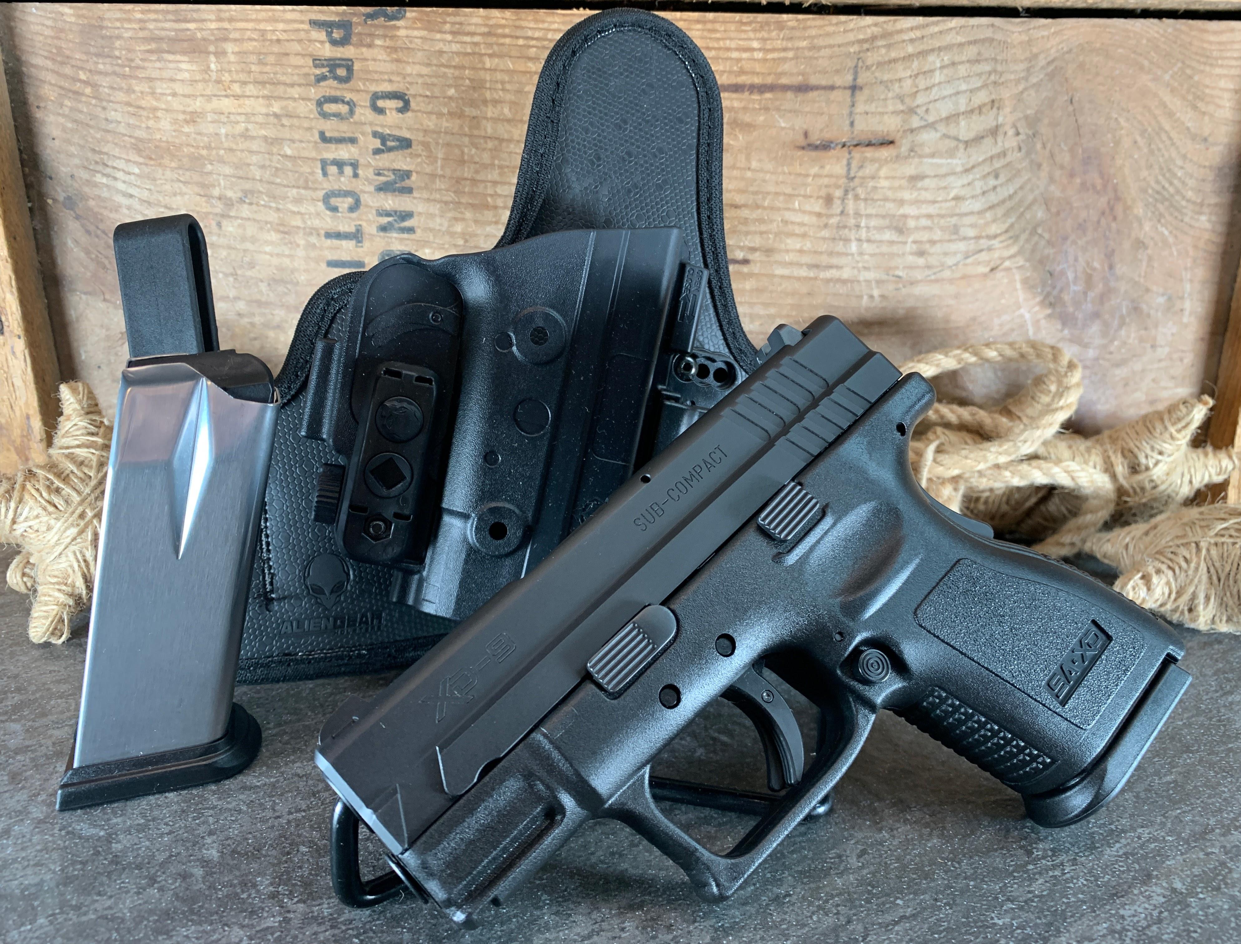 Pre-owned Springfield XD9 Compact 9mm In Box - harveysauctions.com
