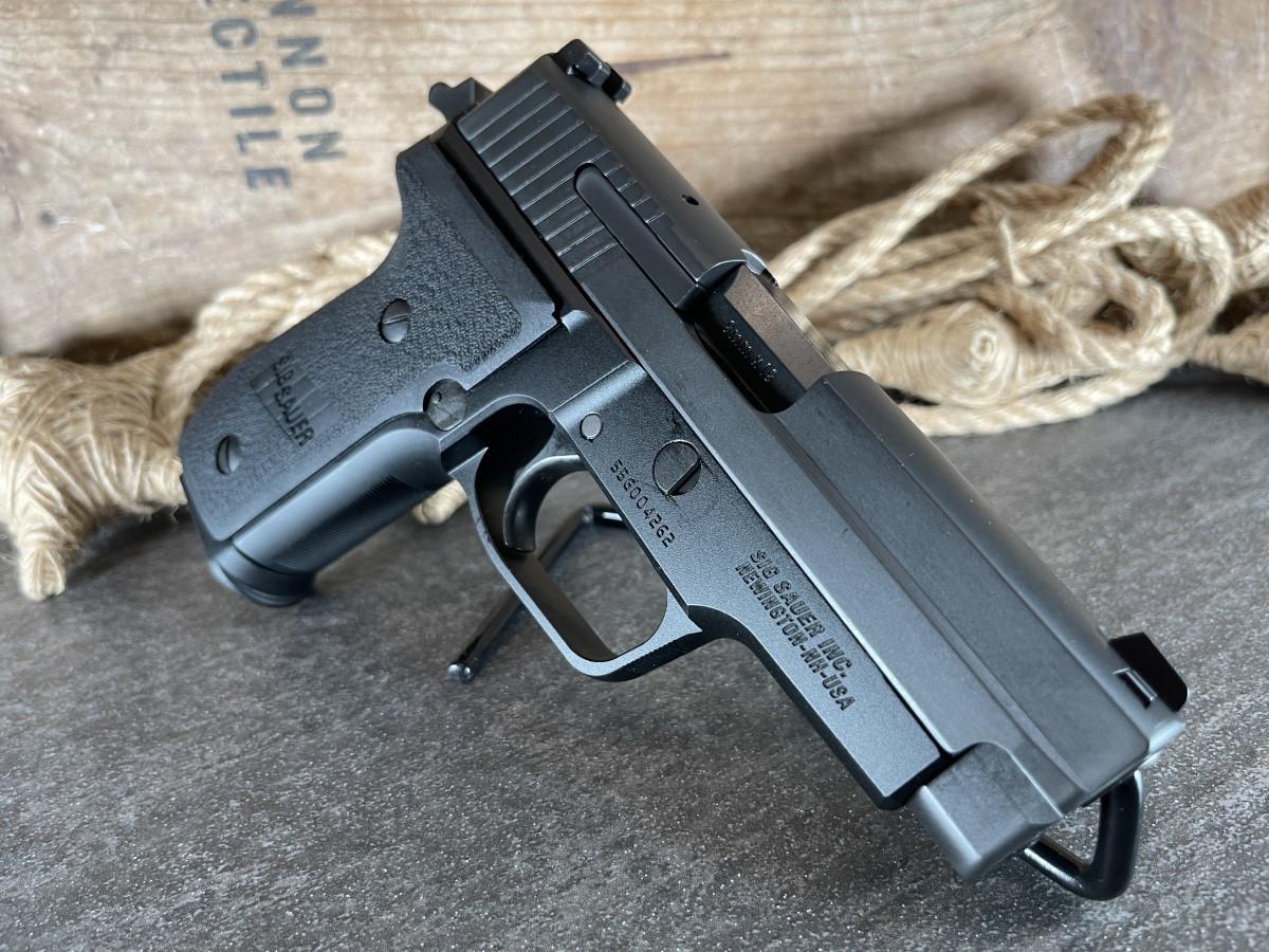 Sig Sauer P229 M11-A1 Compact 3.9" 9mm - NEW! - harveysauctions.com