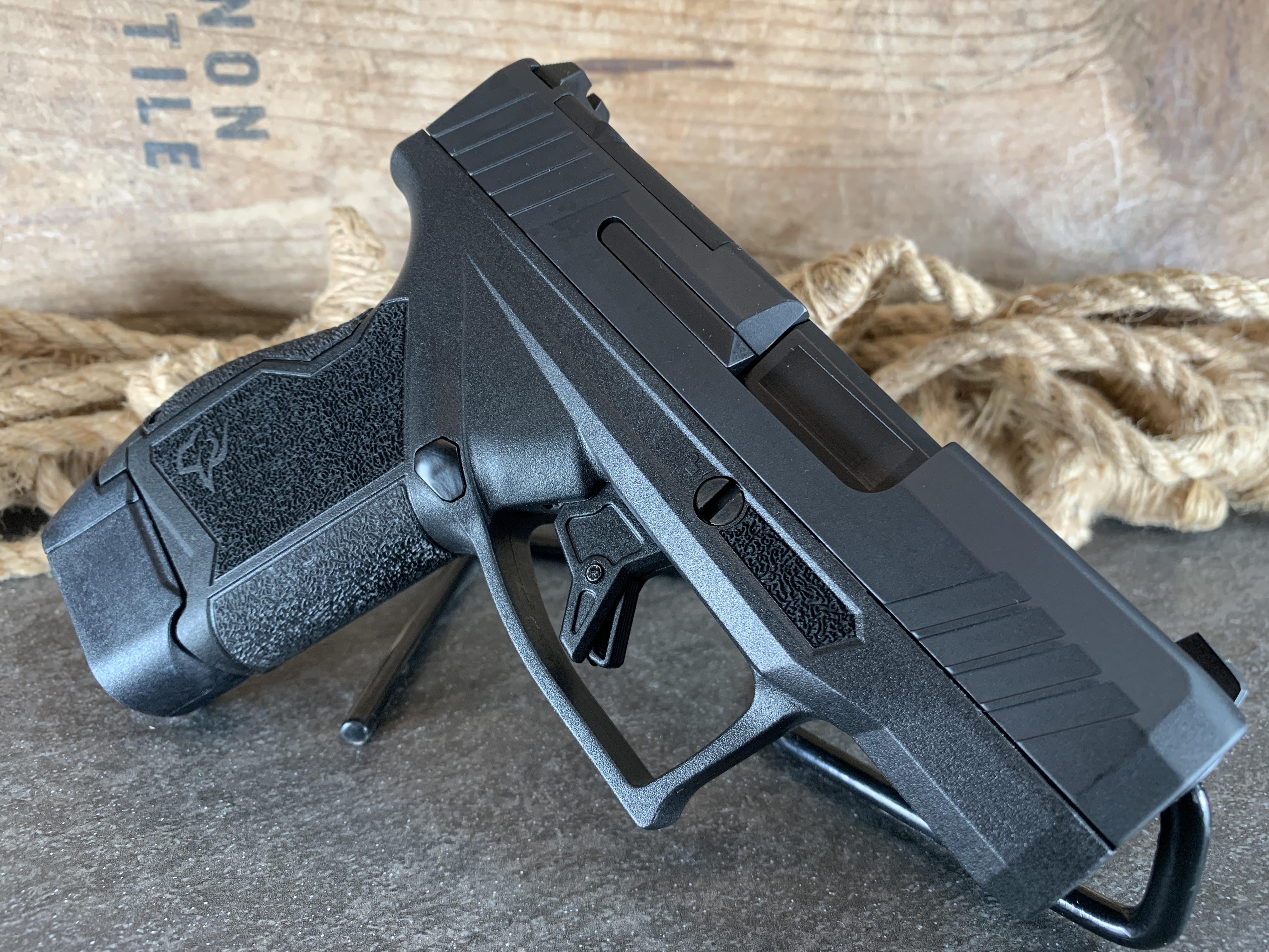 New Taurus GX4 Toro 9mm - harveysauctions.com