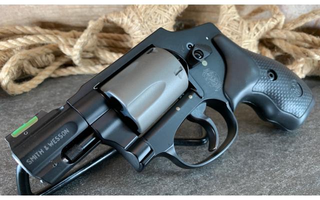 New Smith & Wesson 340 PD .357Mag - harveysauctions.com