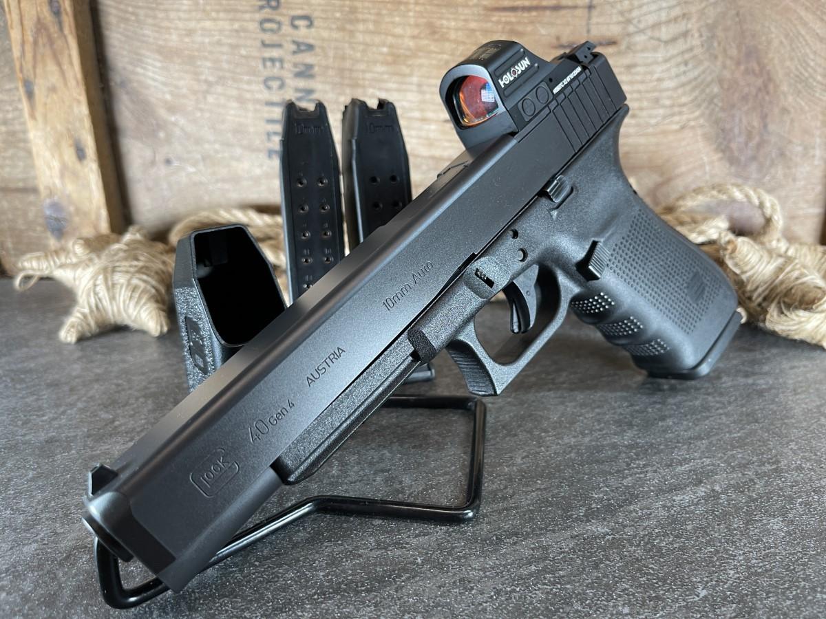 Glock 40 Gen 4 6.02” 10mm w/ Holosun red dot, in original case - Pre ...