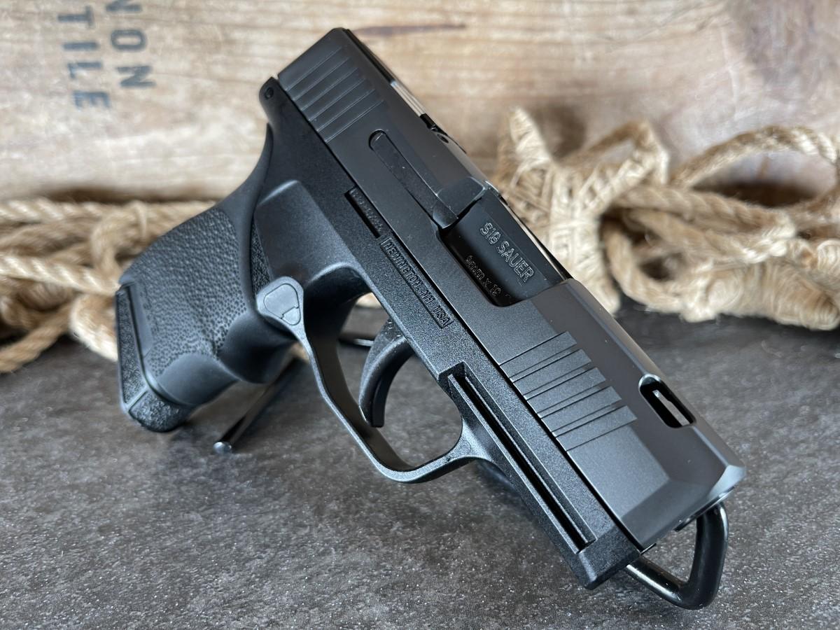 Sig Sauer P365 SAS 3.1" 9mm w/ Holster, in original case - Pre-Owned ...