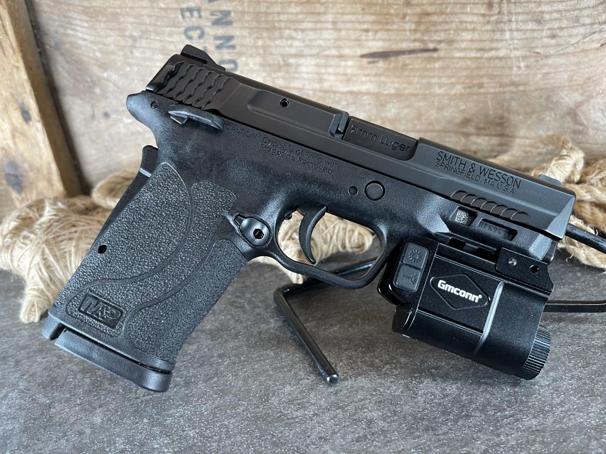 Smith & Wesson M&P Shield EZ M2.0 3.6” 9mm w/ Tactical Light, in ...