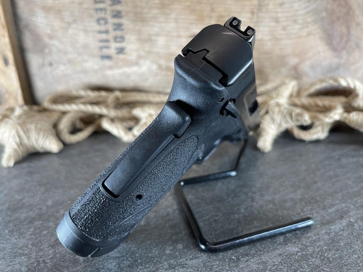 Smith & Wesson M&P Shield EZ M2.0 3.675" 9mm, in original box - Pre ...