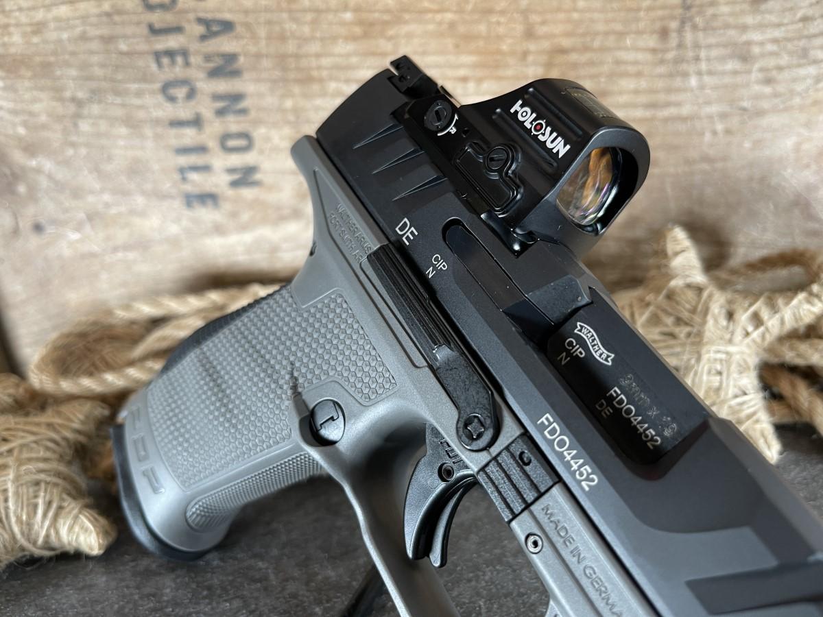 Walther PDP Compact 4" 9mm w/ Holosun Red Dot, in original case - Pre ...