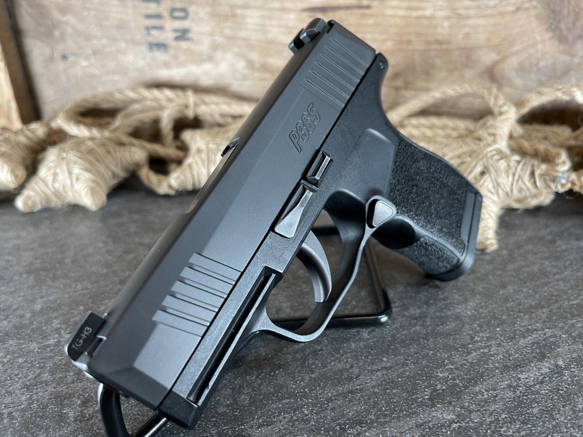 Sig Sauer P365 Micro Compact 3.1" 9mm, in original case - Pre-Owned ...