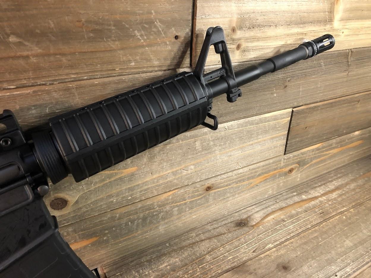 New Rock River Arms R4 Replica Carbine 5.56 NATO - harveysauctions.com