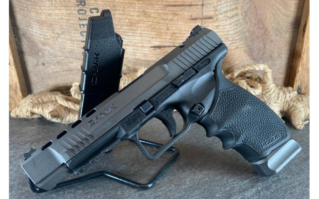 Pre-owned Canik TP9SFX 9mm In Hard Case - harveysauctions.com