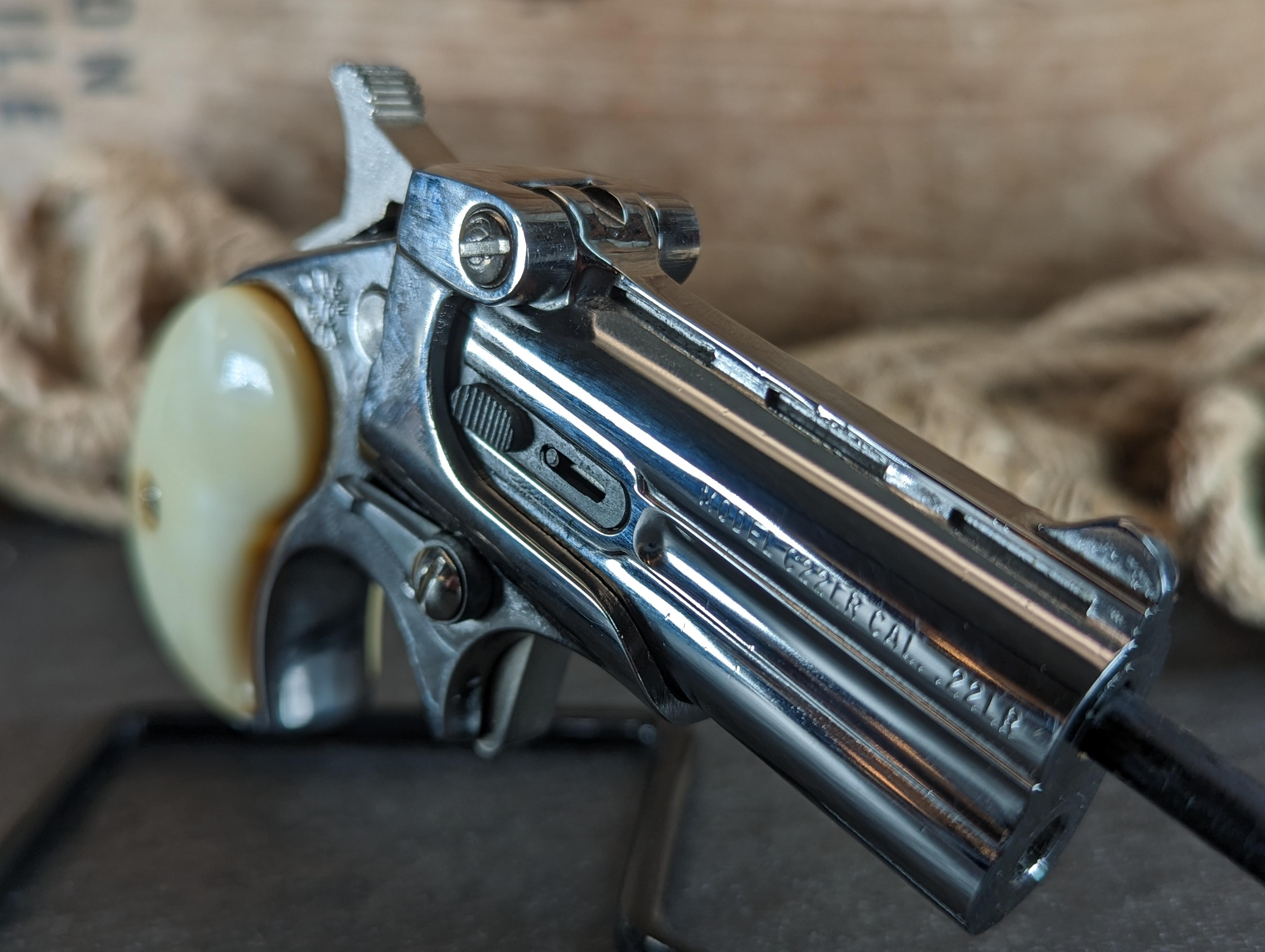 Pre-Owned Cobra Ent. Model C22 .22LR - harveysauctions.com