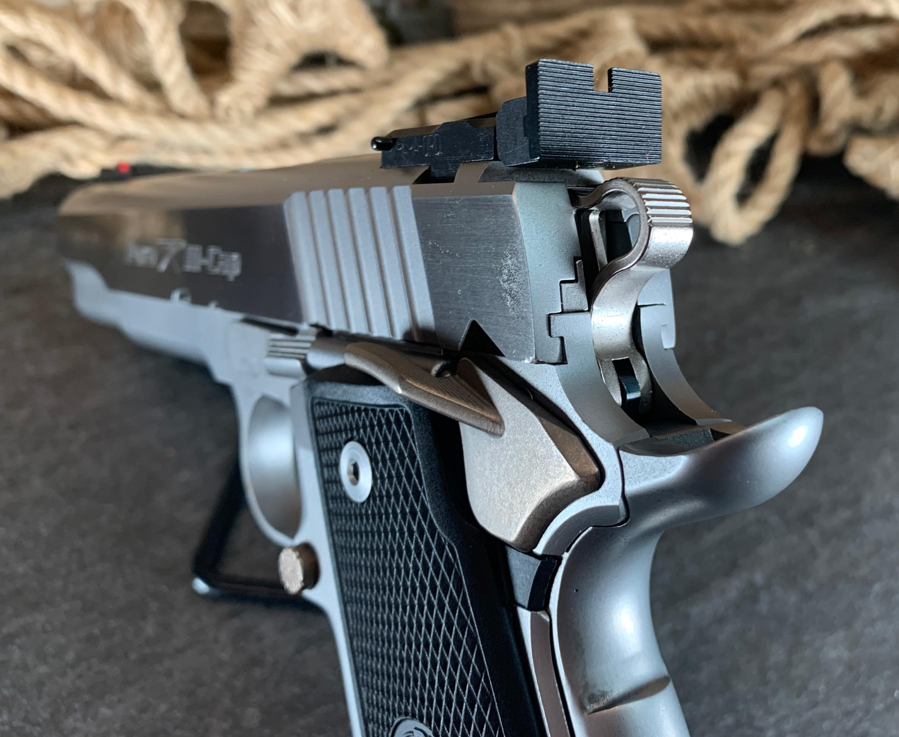 Pre-owned Para Ordnance P18-9 9mm In Hard Case - harveysauctions.com