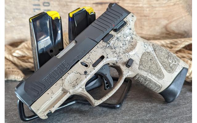 New Taurus G3C 9mm FDE Splatter - harveysauctions.com