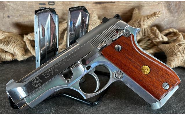 Pre-owned Taurus PT58 .380acp In Hard Case - harveysauctions.com