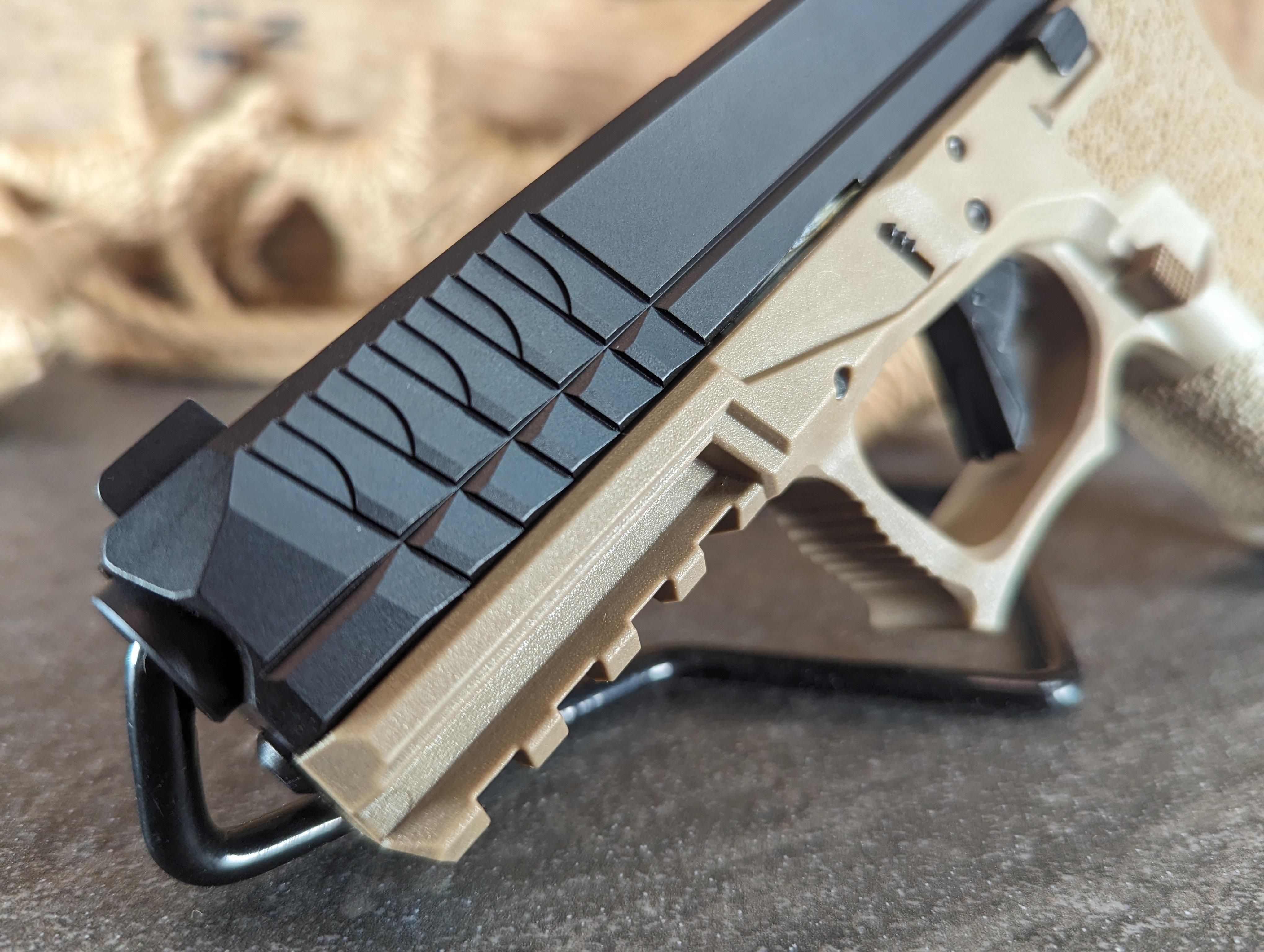 Pre-Owned Polymer80 PFC9 9mm in FDE - harveysauctions.com