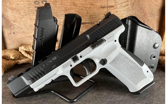 Pre-owned Canik TP9SFX 9mm In Hard Case - harveysauctions.com