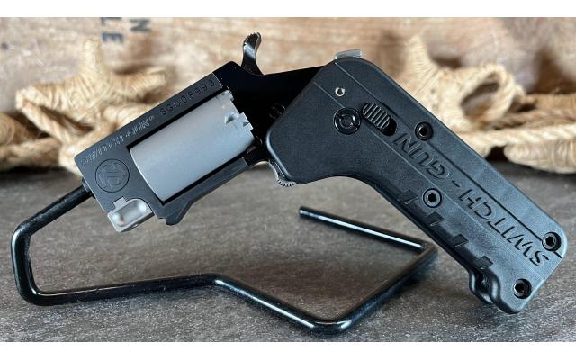 Pre-owned Standard Manufacturing Switch Gun .22WMR In Box ...