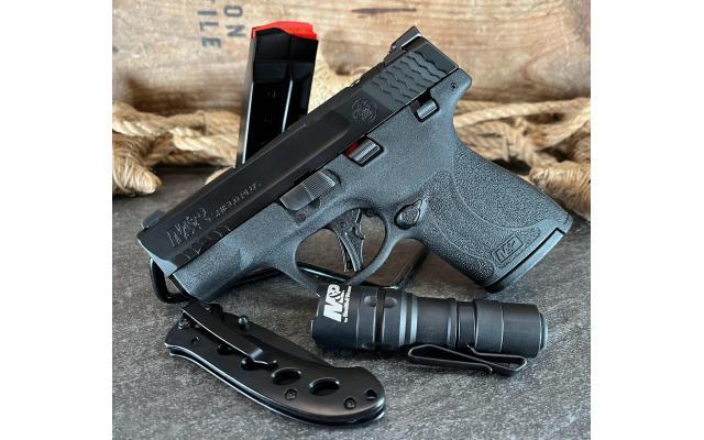 Pre-owned Smith & Wesson Shield Plus EDC 9mm In Box - harveysauctions.com