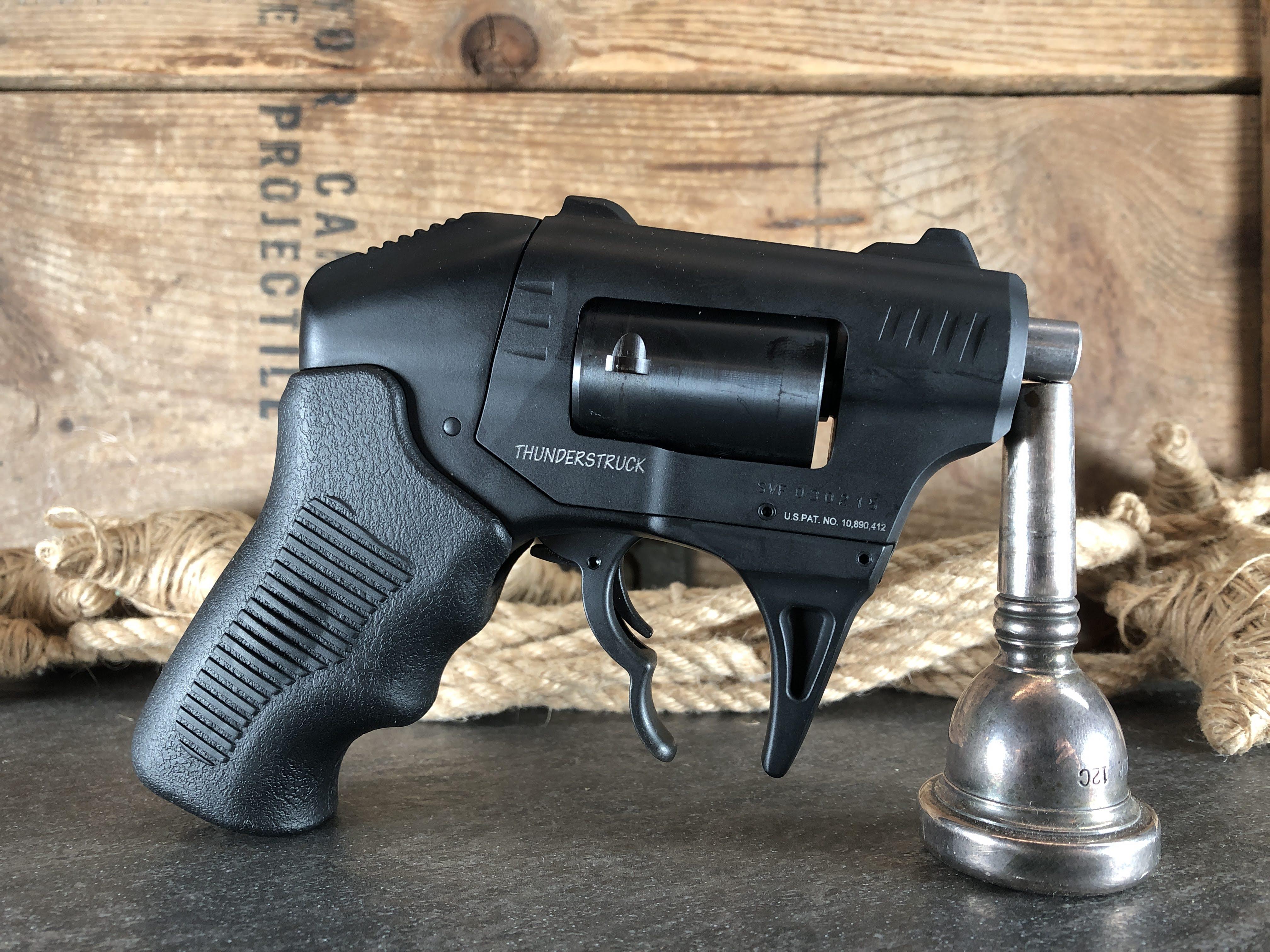 New Standard Manufacturing S333 Thunderstruck .22WMR - harveysauctions.com