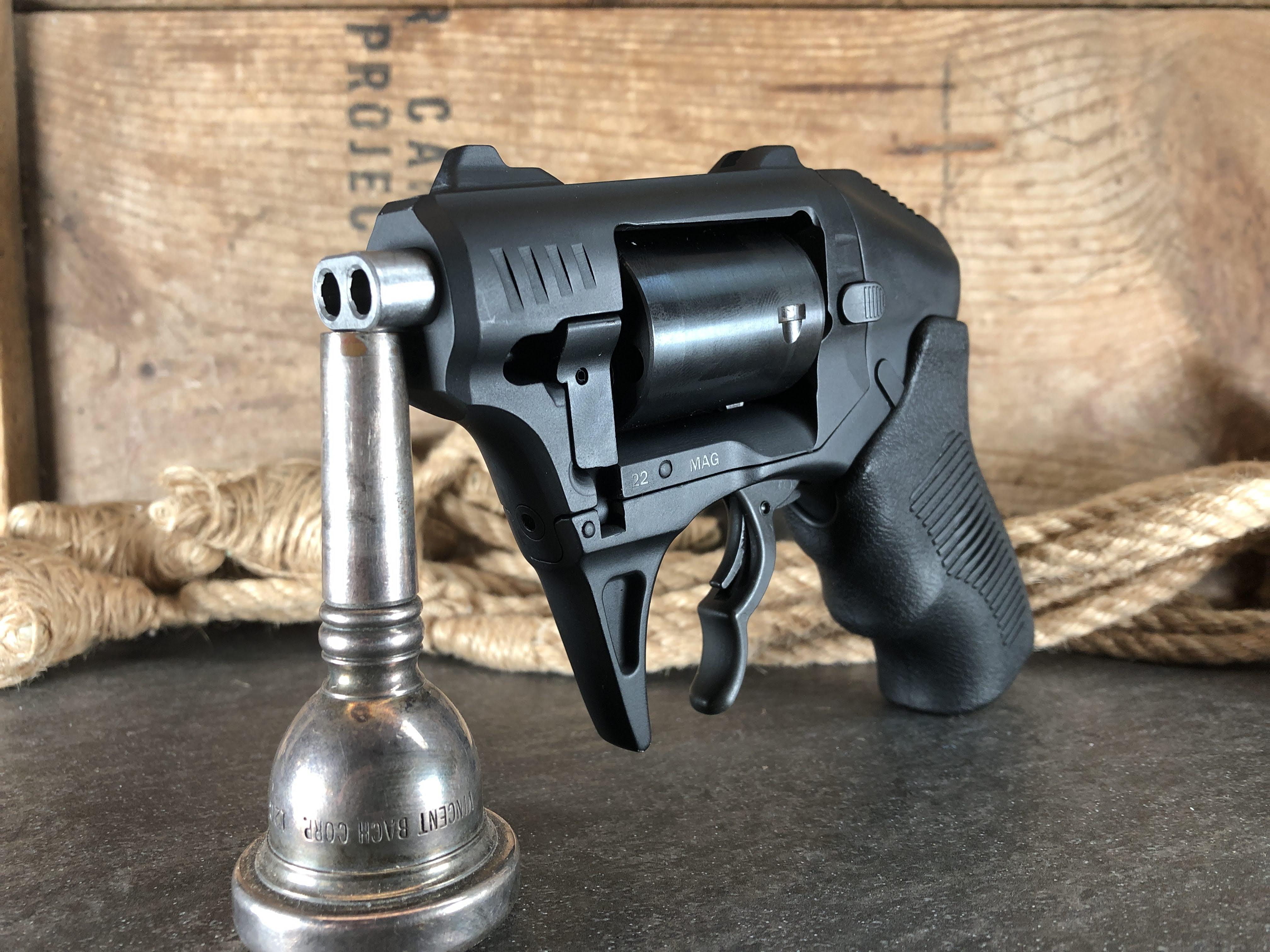 New Standard Manufacturing S333 Thunderstruck .22WMR - harveysauctions.com