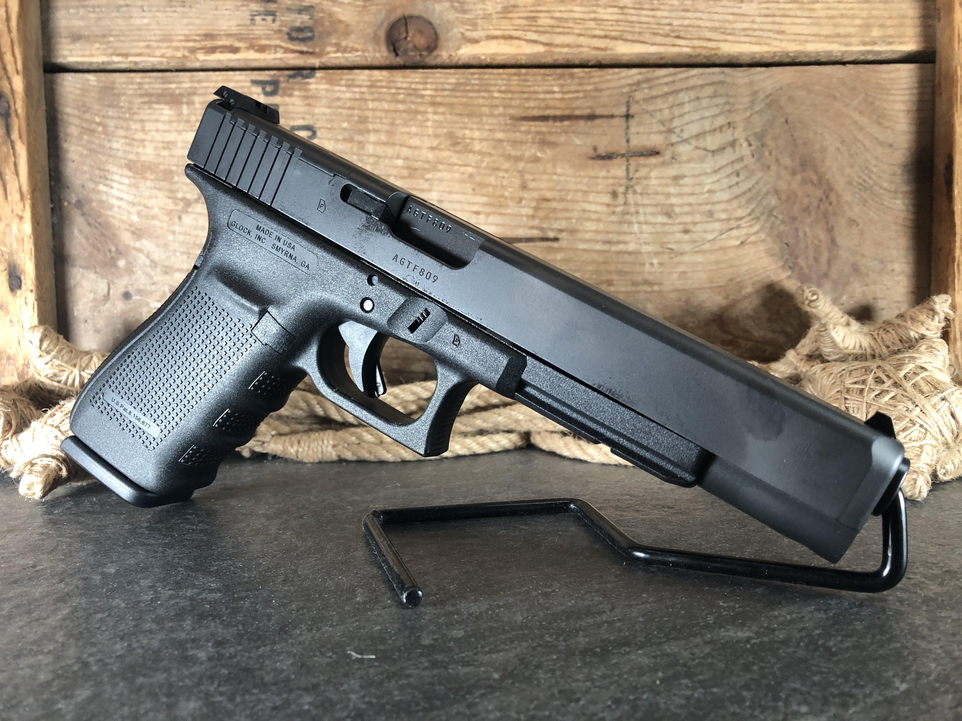 Rebuilt Glock 40 Gen4 10mm MOS - harveysauctions.com