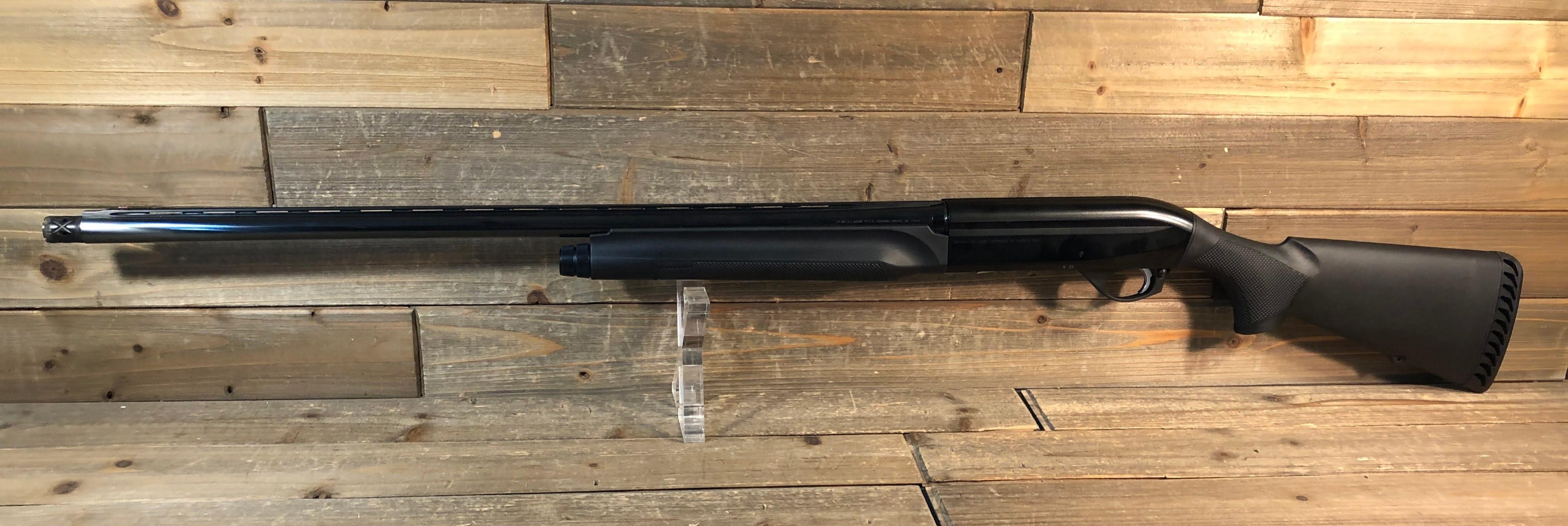 Pre-owned Benelli Montefeltro 12GA in Soft Case - harveysauctions.com