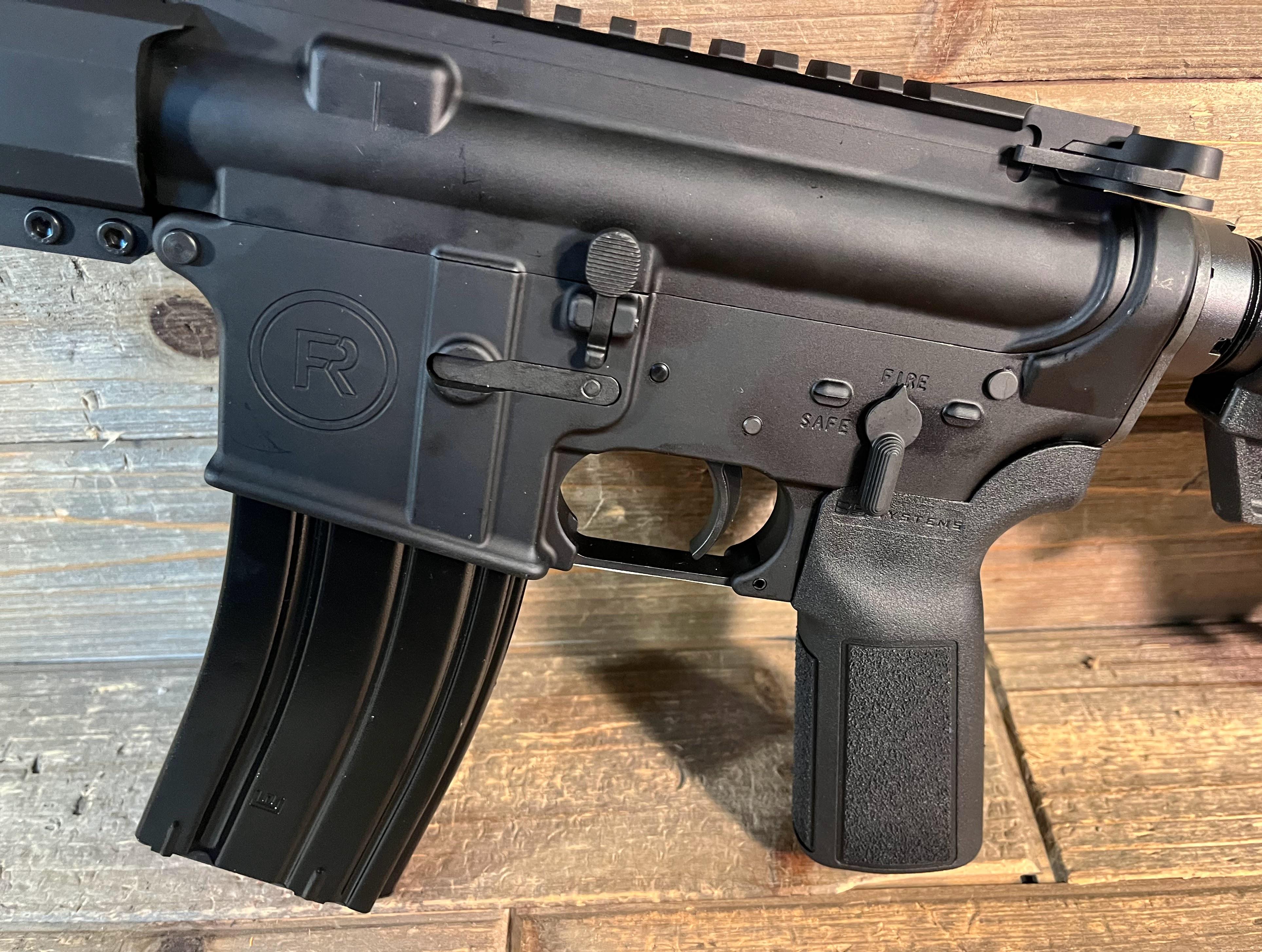 New Radical FR16 SOCOM 5.56NATO Bundle - harveysauctions.com