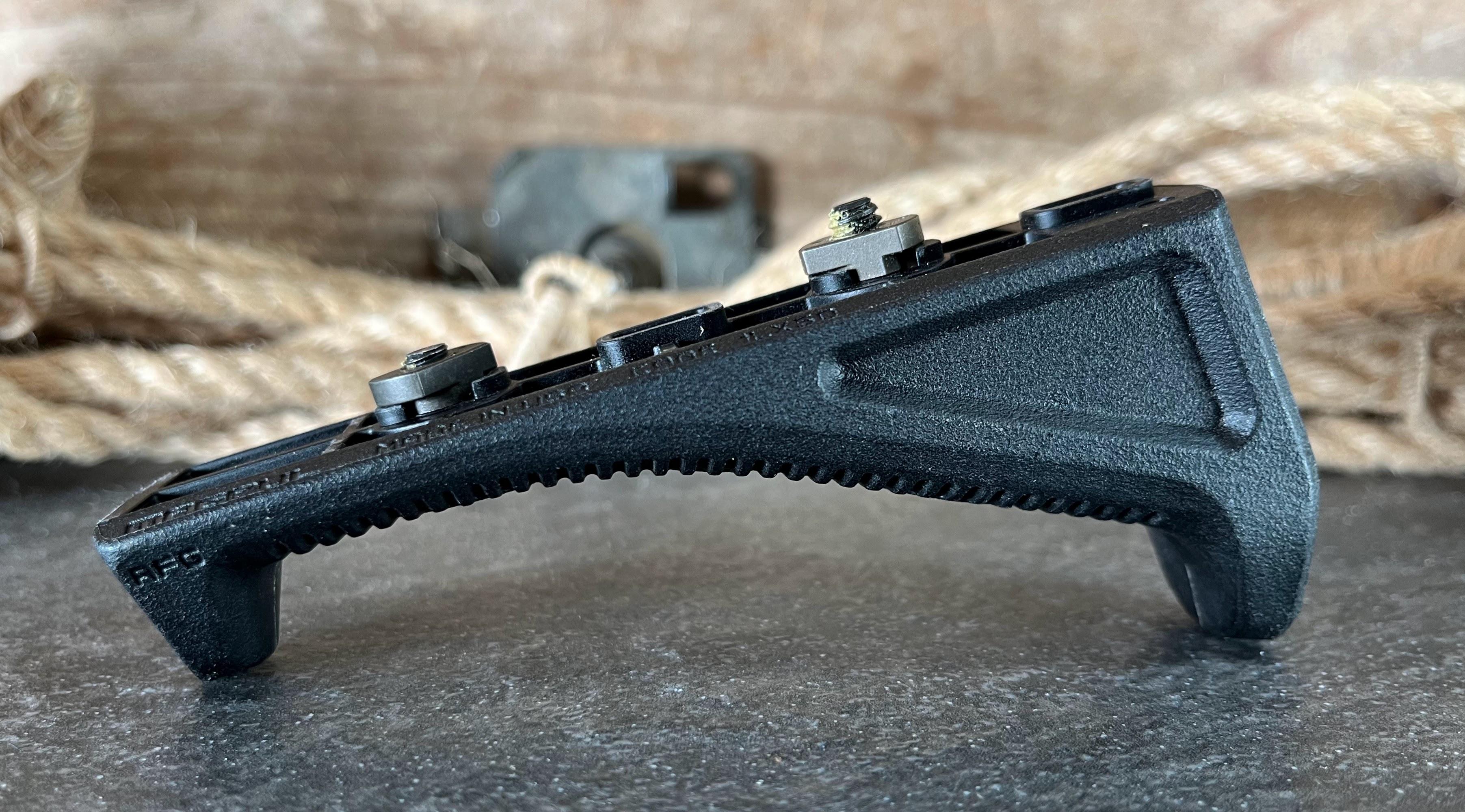 Pre-owned Magpul Hand Stop No Box - harveysauctions.com