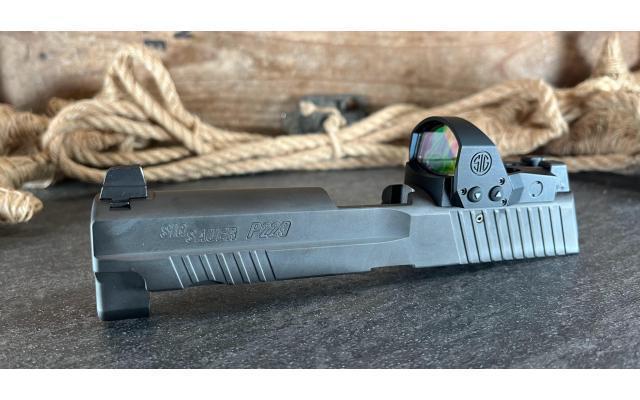 New Sig Sauer P229 Slide Assembly W/ Romeo 1 Pro - harveysauctions.com