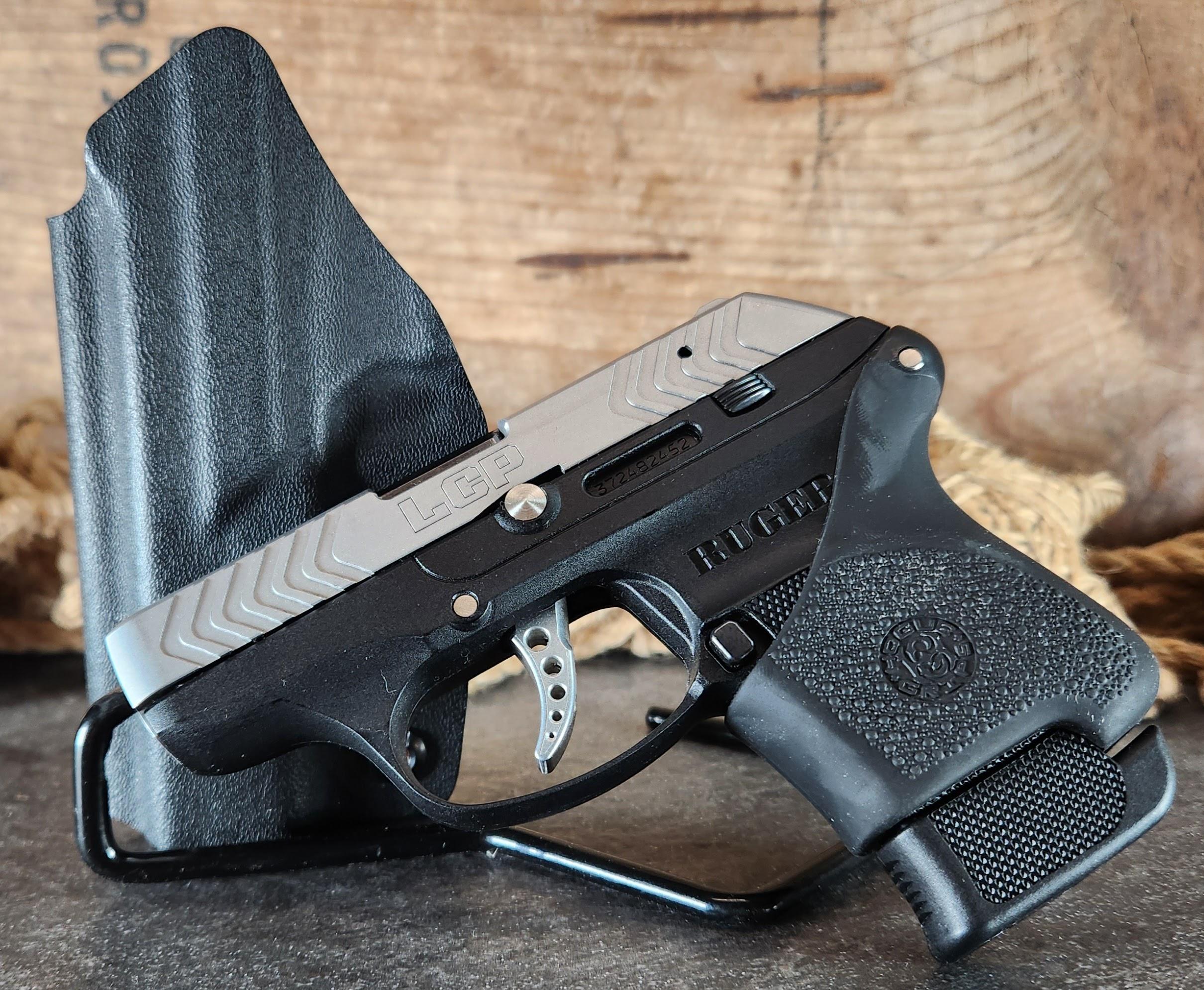 Pre-owned Ruger Lcp .380 ACP In Box - harveysauctions.com