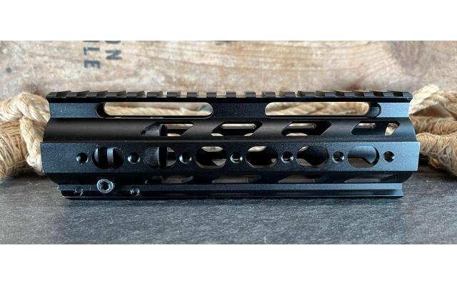 New Tiger Rock 7" Free Float Supra Slim Quad Rail - harveysauctions.com