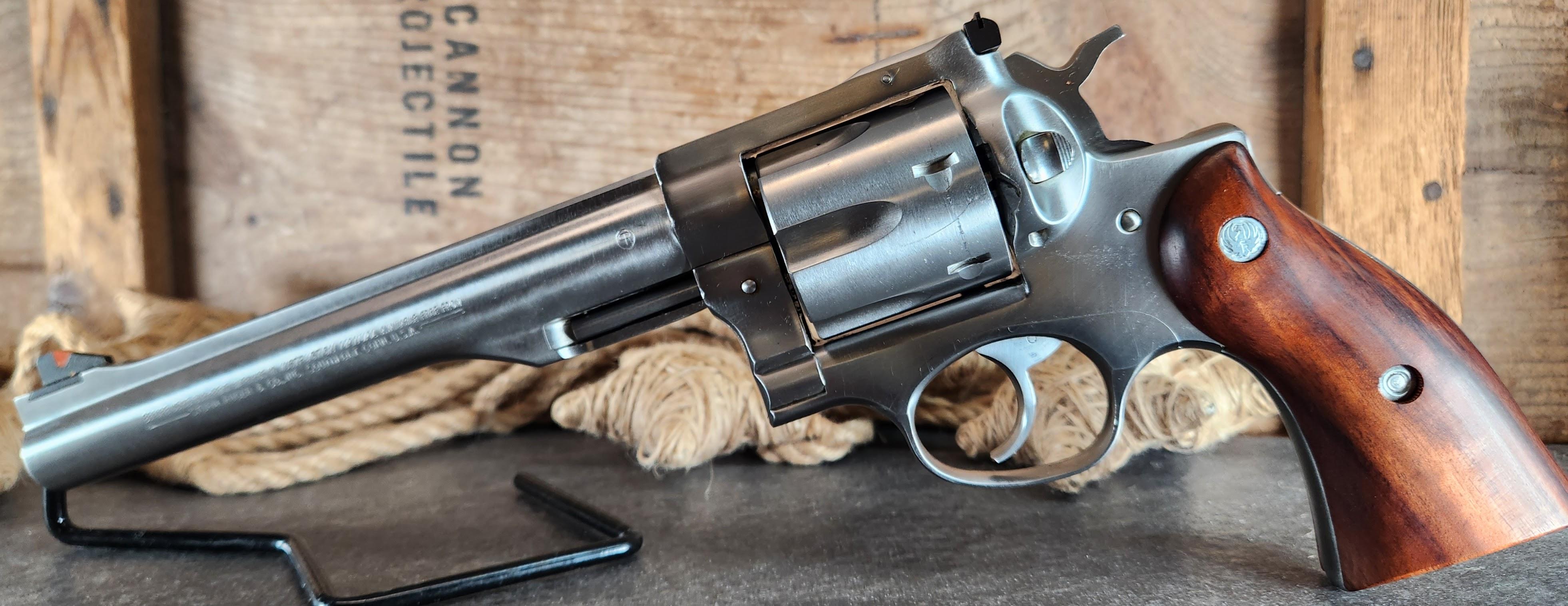 Pre-owned Ruger Redhawk .44mag In Box - harveysauctions.com