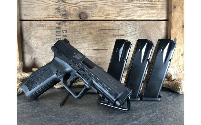 Pre-owned Canik TP9SF 9mm in Hard Case - harveysauctions.com