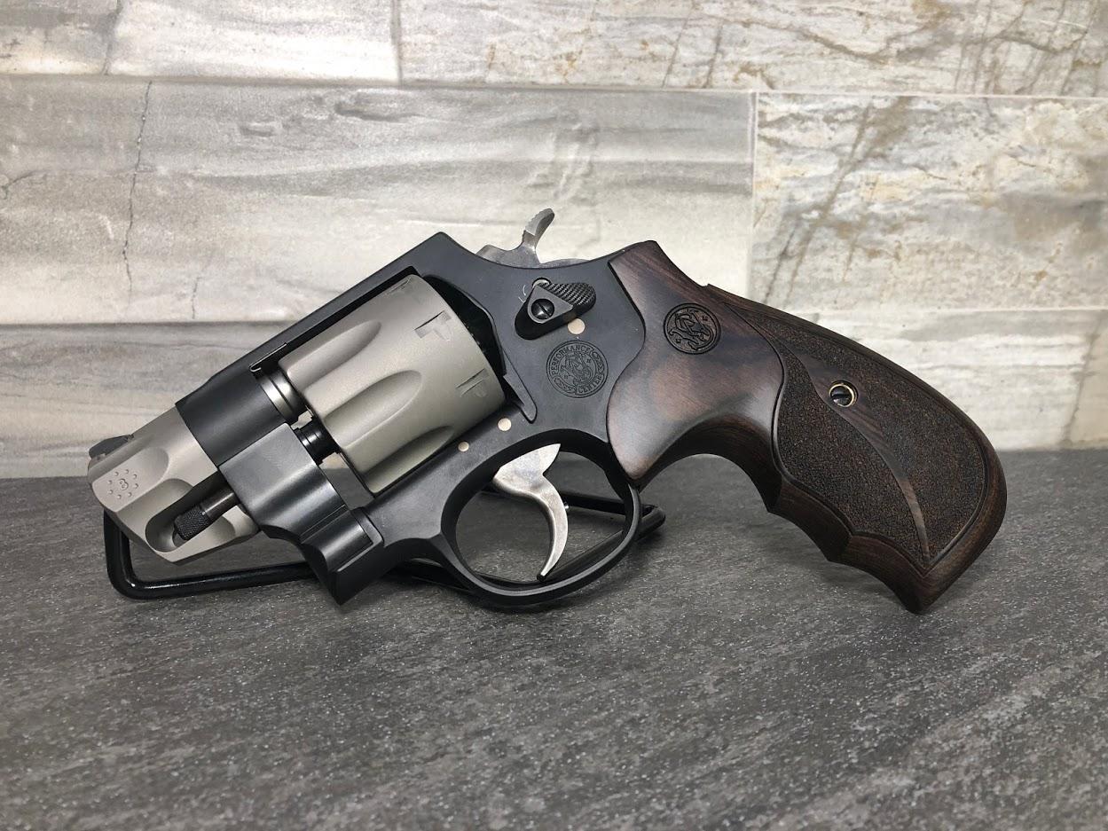 New Smith & Wesson 327 Performance Center 8rd .357 Magnum ...