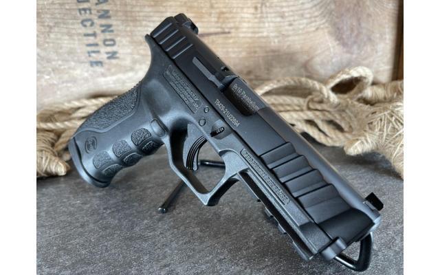 New Stoeger STR-9 9mm - harveysauctions.com