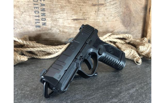 New FNH FN Reflex 9mm - harveysauctions.com