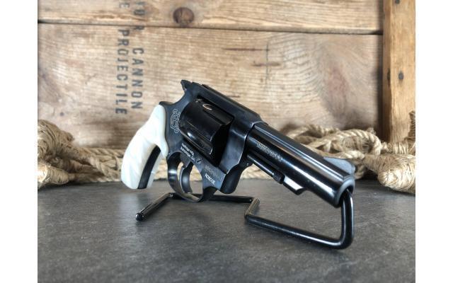 New Heritage Roscoe .38spl Pearl TALO - harveysauctions.com