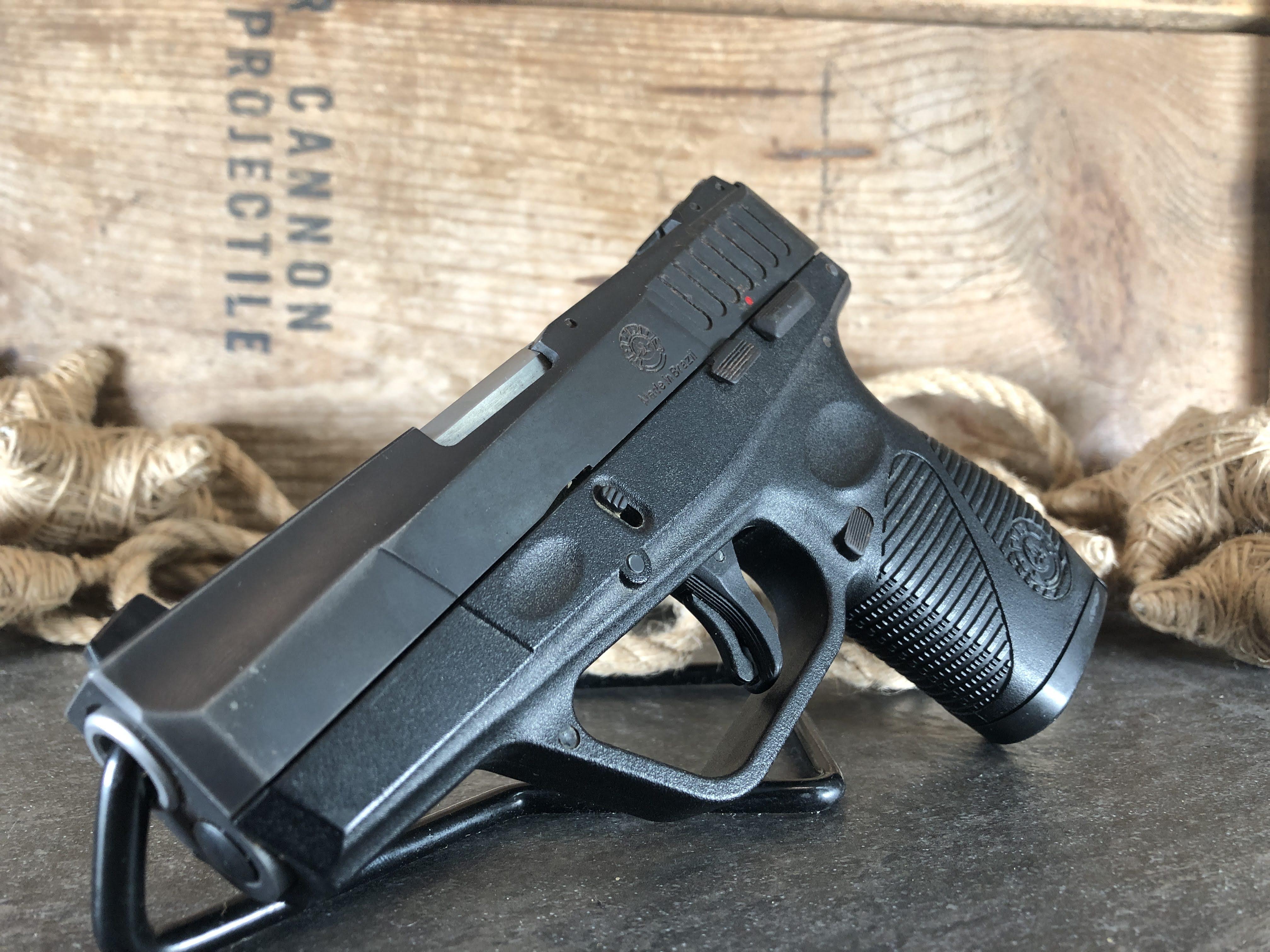 Pre-oned Taurus 709 Slim 9mm In Box - harveysauctions.com